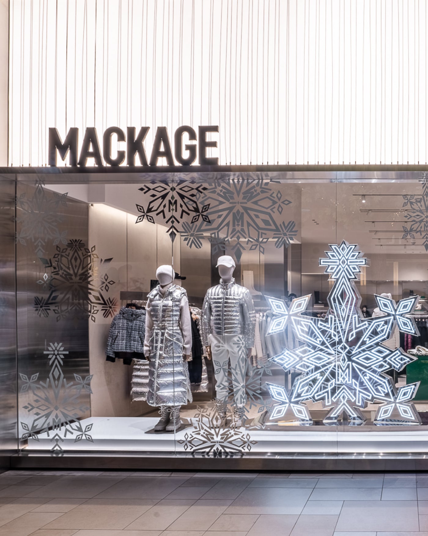Store locator | Mackage CA